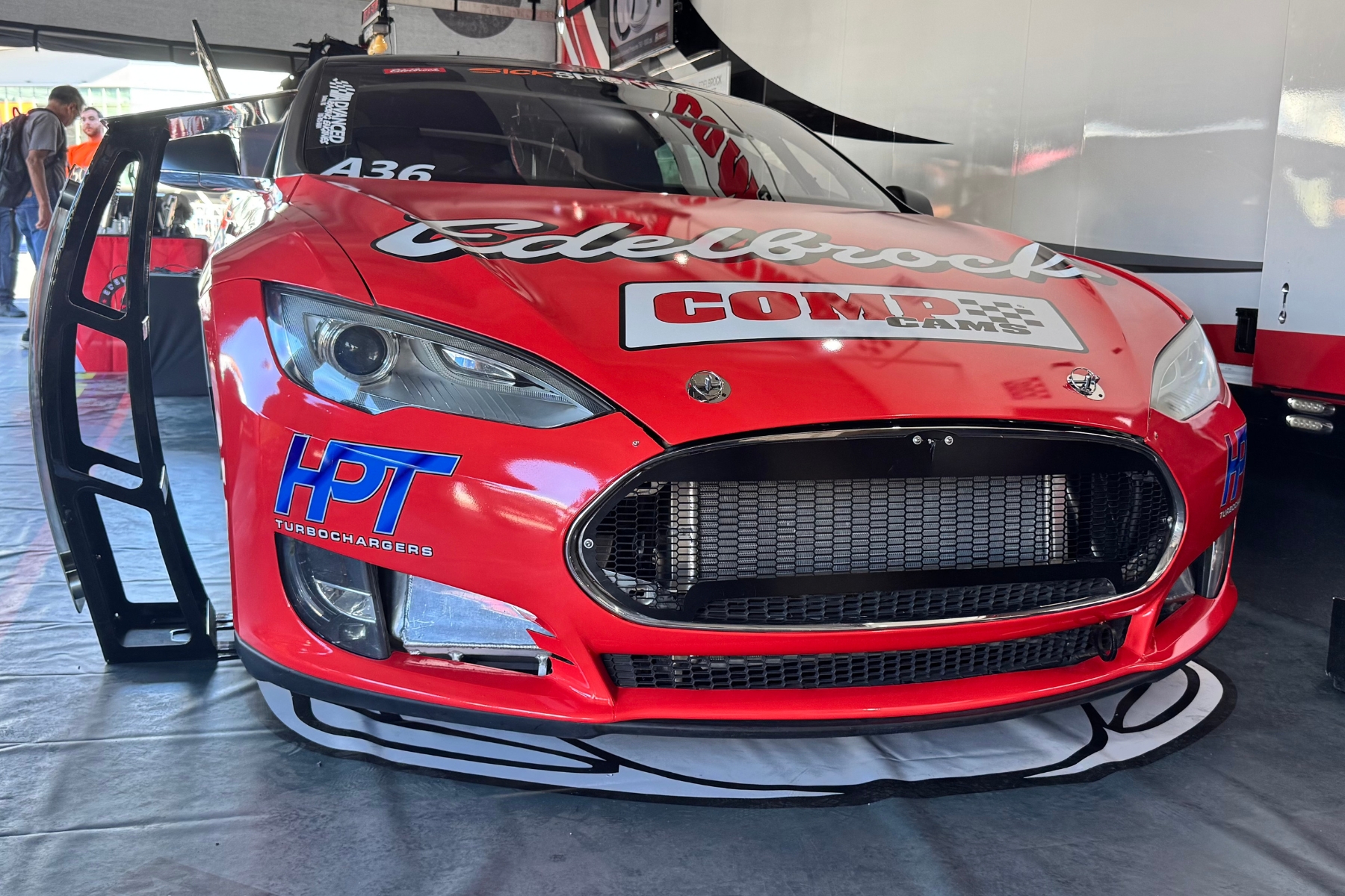 SEMA 2025: Edelbrock’s Muskrat is a Twin-Turbo V8 Tesla