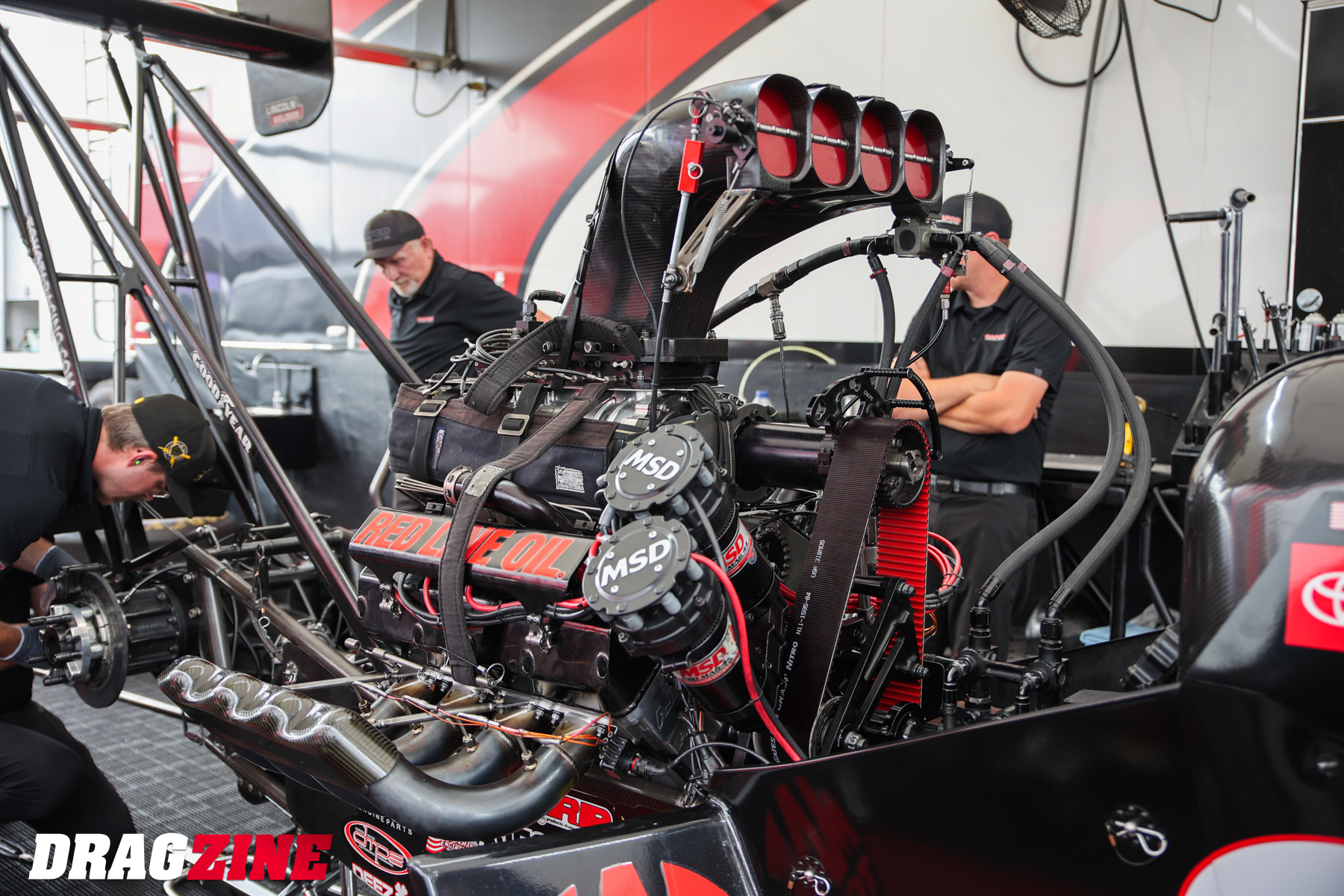 Nitro Engines Require Specialized Valve Covers